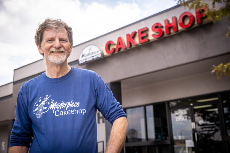 Colorado Supreme Court dismisses lawsuit harassing cake artist Jack ...